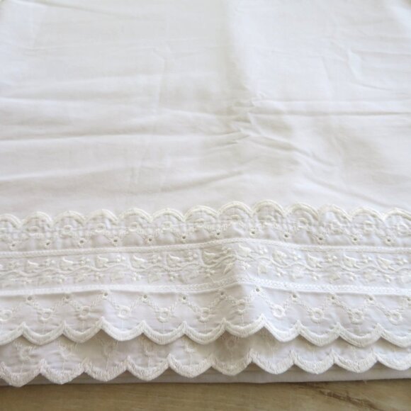 JC Penny | Bedding | Vintage 9s Y2k Jc Penny Queen Flat Sheet White ...